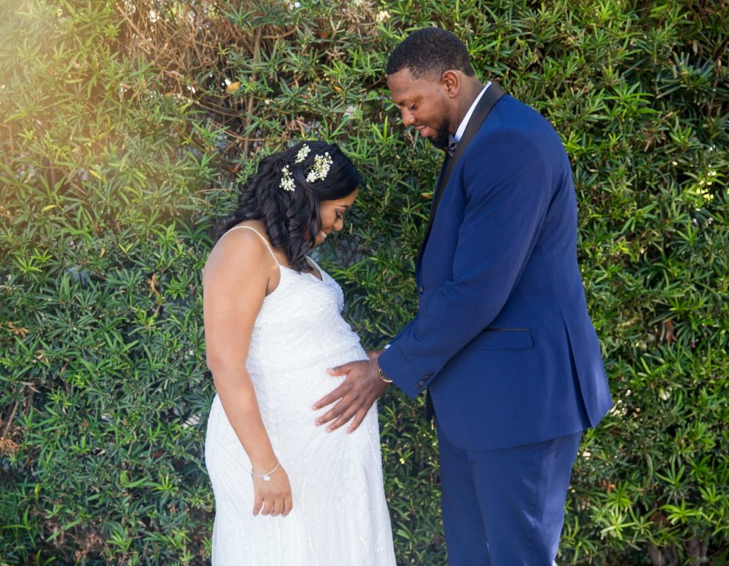 7 Tips For Getting Married While Pregnant - Bianca Dottin