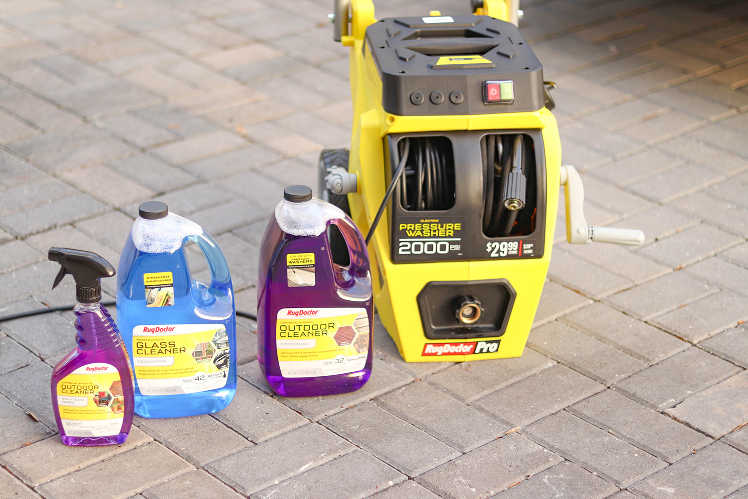 The Easy Way to Tackle Outdoor Cleaning in a Weekend - Bianca Dottin