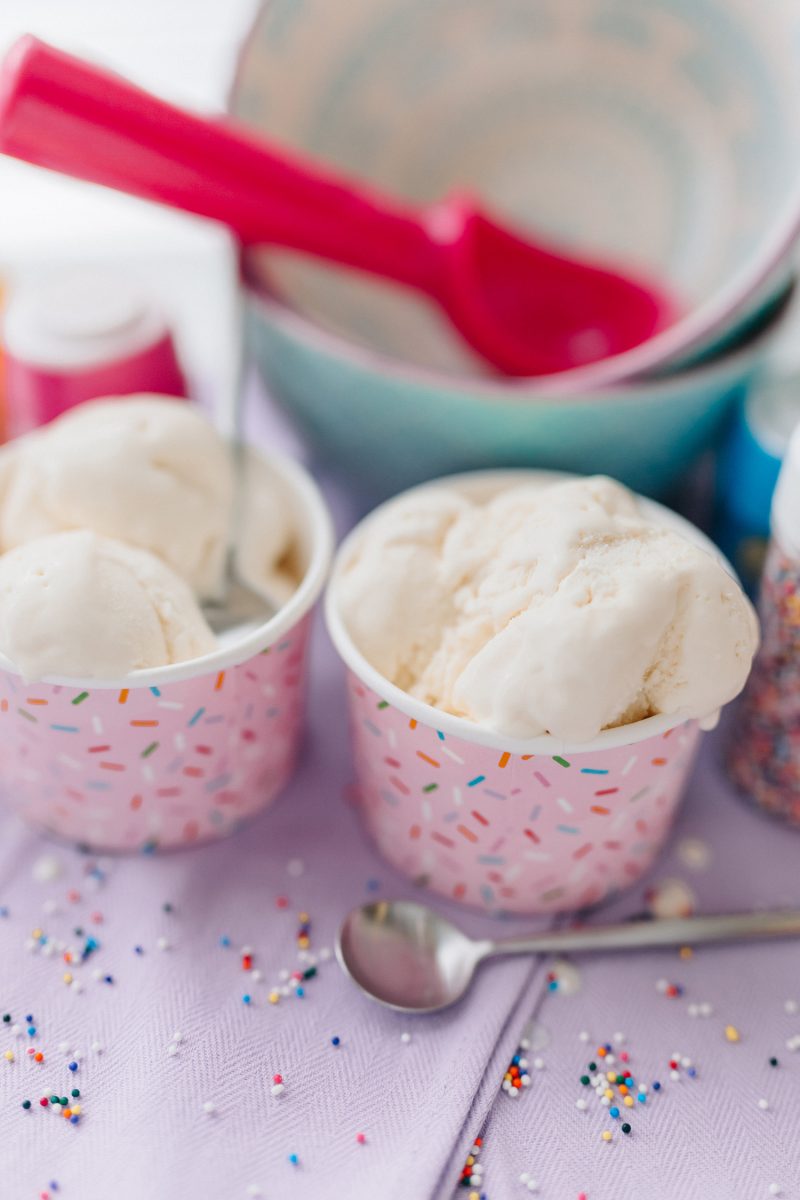 Easy Homemade Vanilla Ice Cream - Bianca Dottin